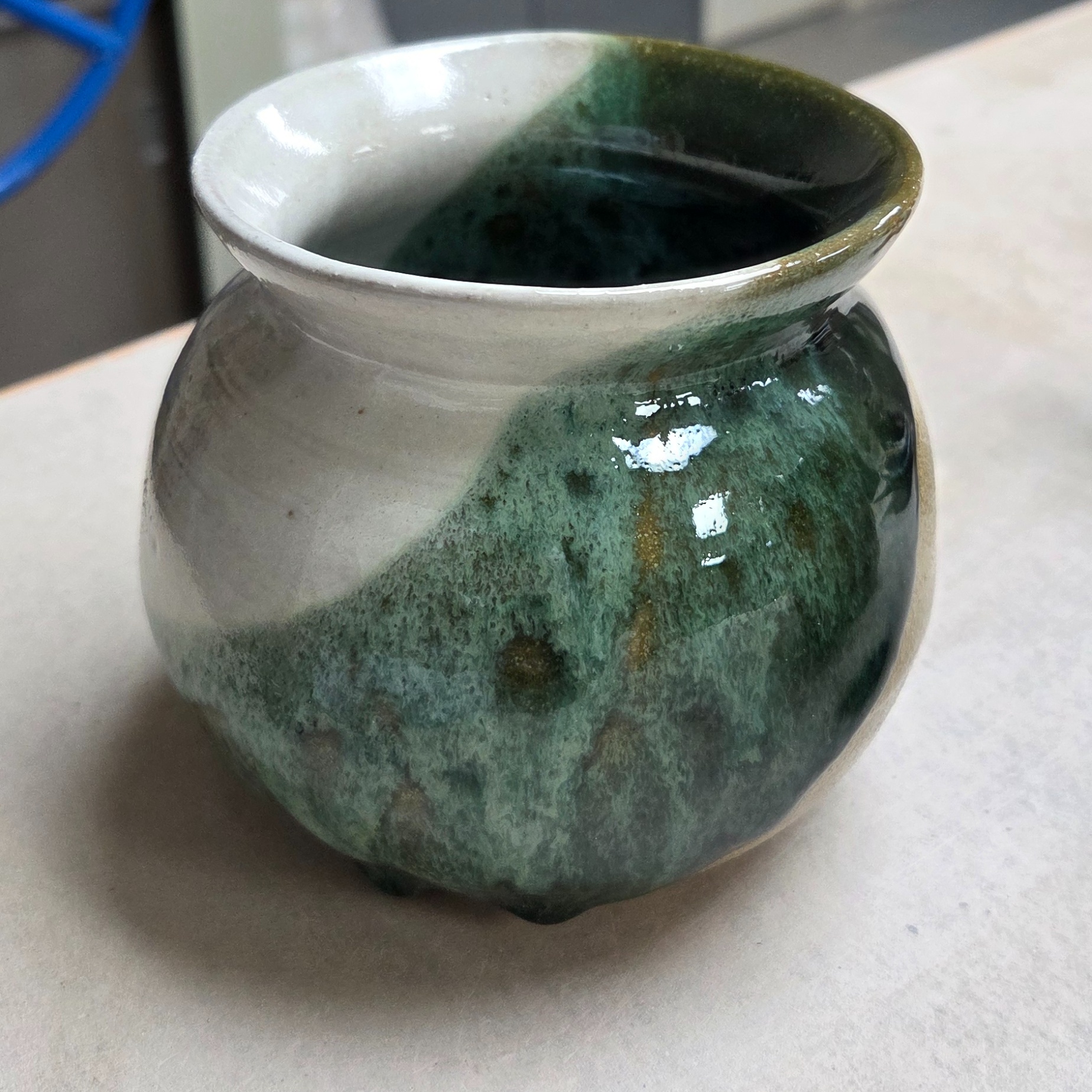 Forest green over white | glazeshare
