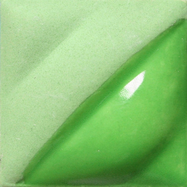 V-345 Light Green Underglaze by Amaco - Glaze Combinations | GlazeShare