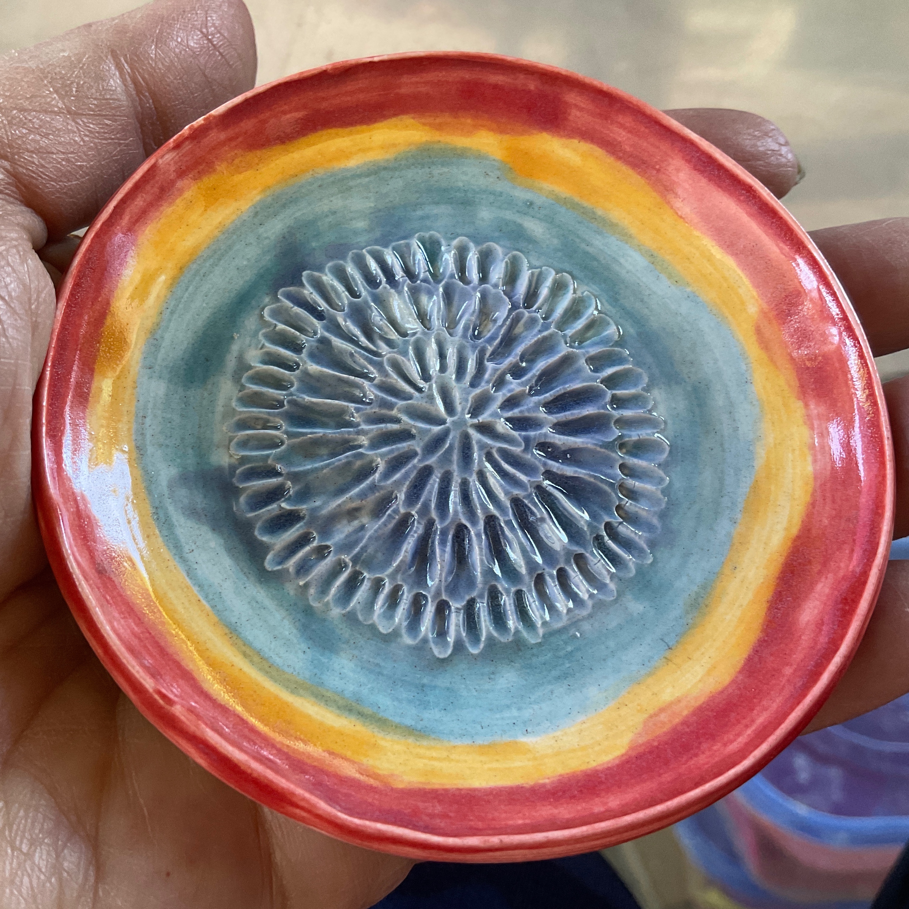 Spectrum Floating Glazes over Amaco Snow | glazeshare