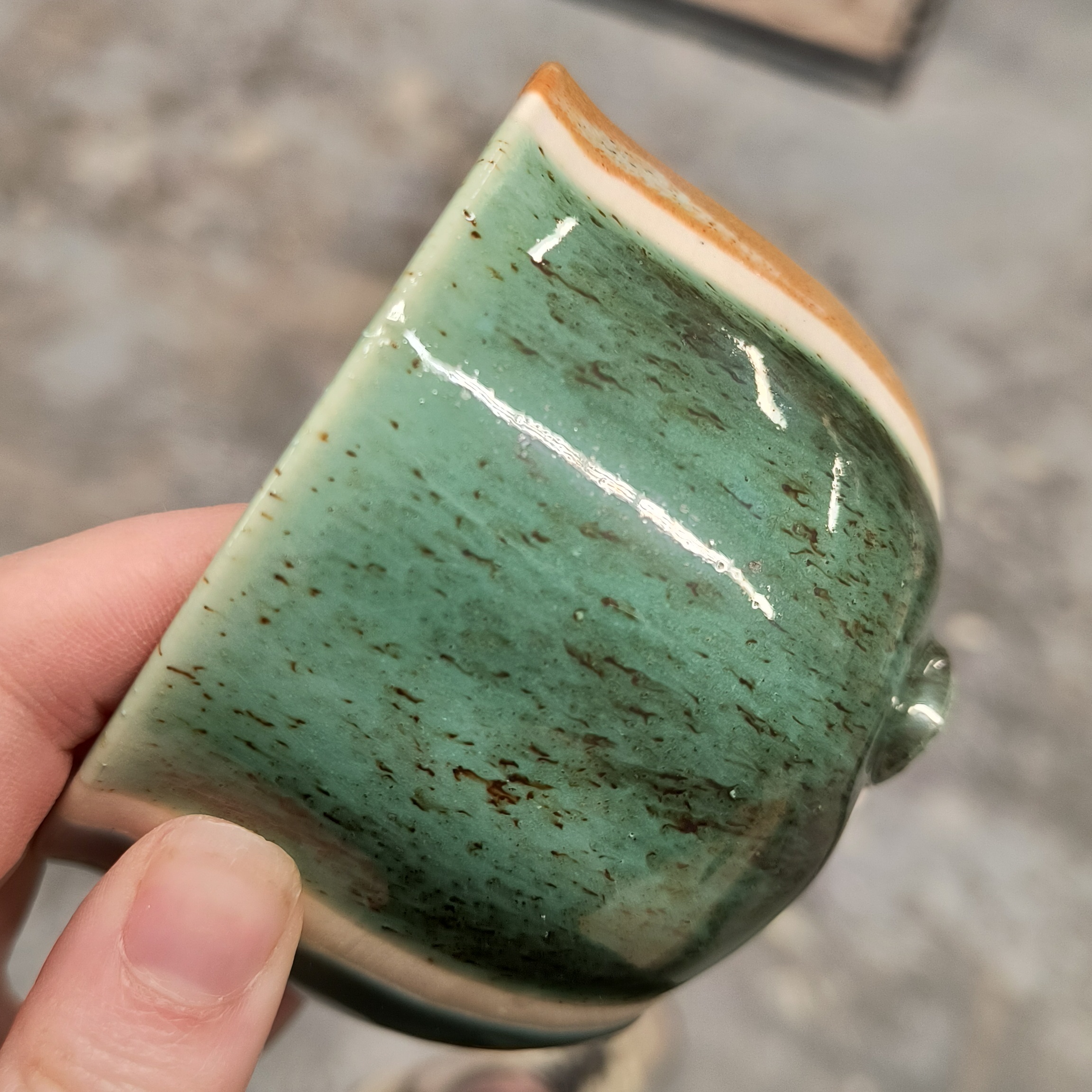 Shadow Green | glazeshare