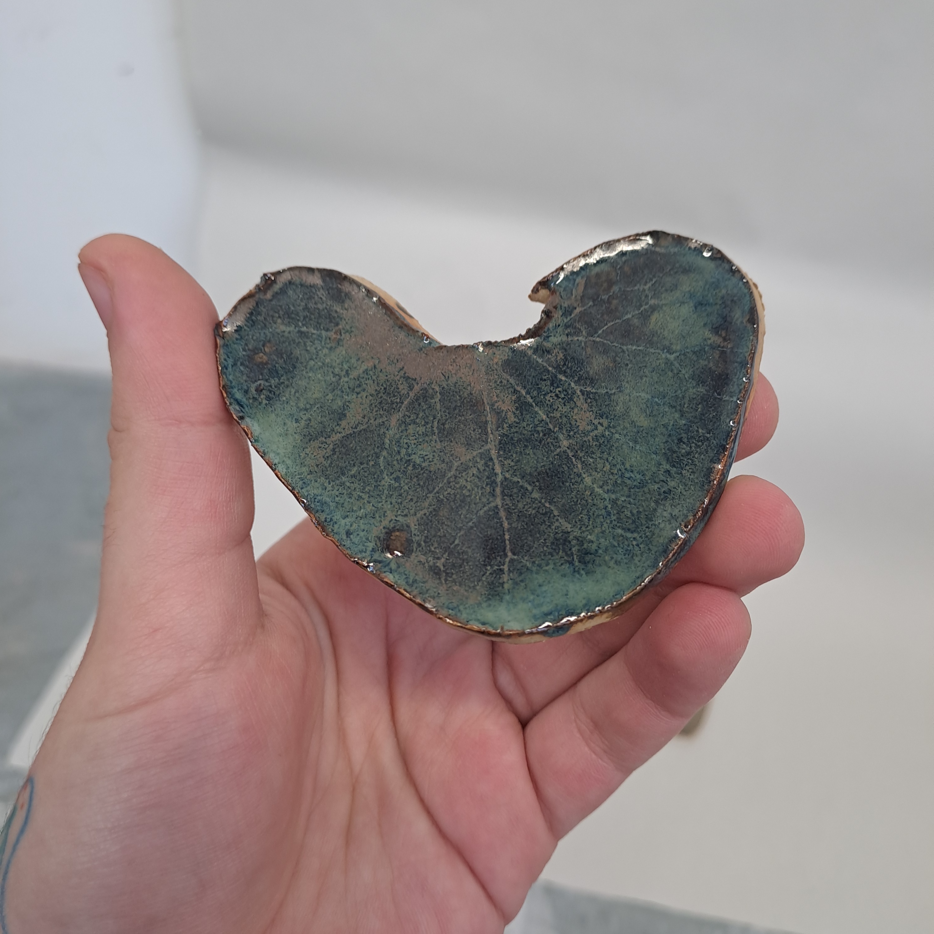 Indigo float over black walnut | glazeshare