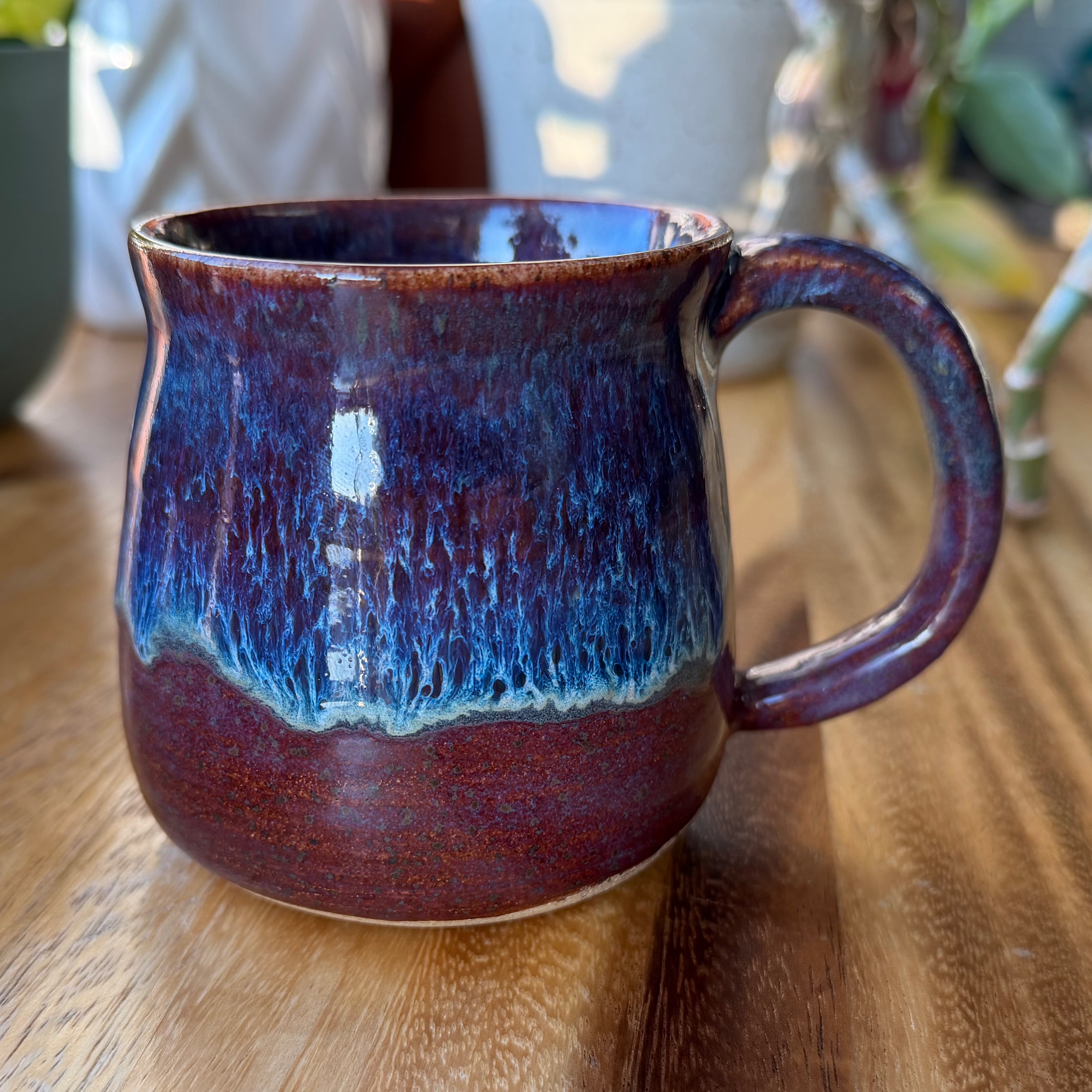 Smokey Merlot under Iron Lustre and Oatmeal | glazeshare