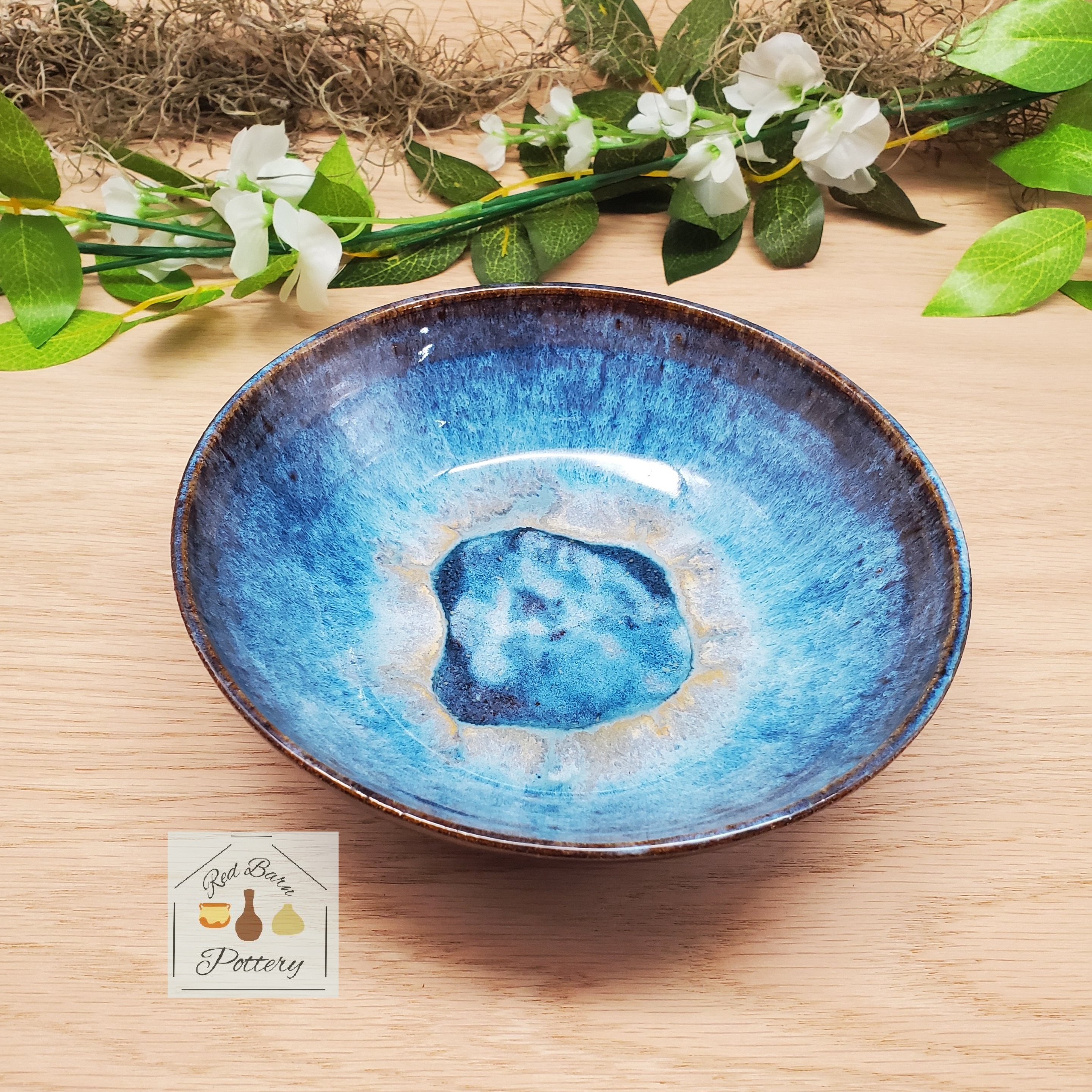 Honey Flux over Blue Rutile | glazeshare